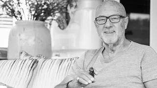 Yacht owner and businessman Peter de Savary has died at the age of 78.